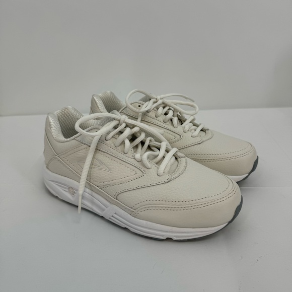 Brooks | Shoes | Brooks Addiction Walker Women 65 Wide D Linear ...
